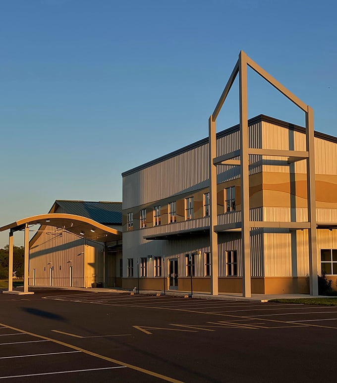 Bay Shore Community Church combines modern architecture with small-town warmth &ndash; spiritual community without the big-city anonymity.