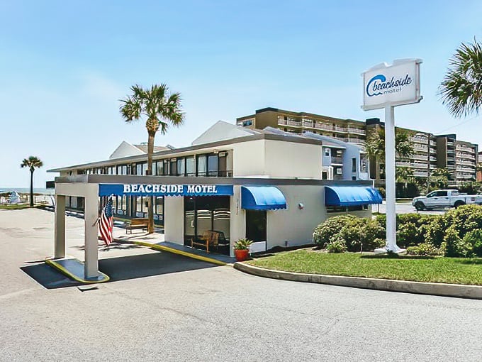 The Beachside Motel offers that classic Florida stay&mdash;unpretentious, close enough to hear waves crashing, and mercifully free of resort fees.