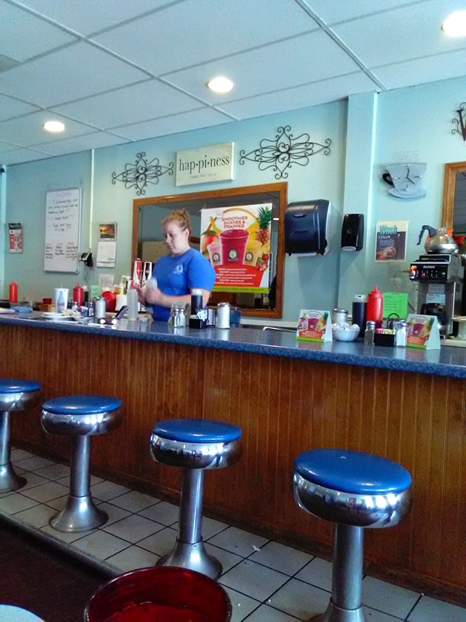 The counter's blue stools invite solo diners to become part of the Chez Vachon family, if only for an hour.