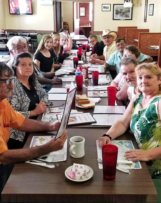 Multi-generational gatherings around these tables aren't rare&mdash;they're tradition. Great chicken creates memories that span decades.