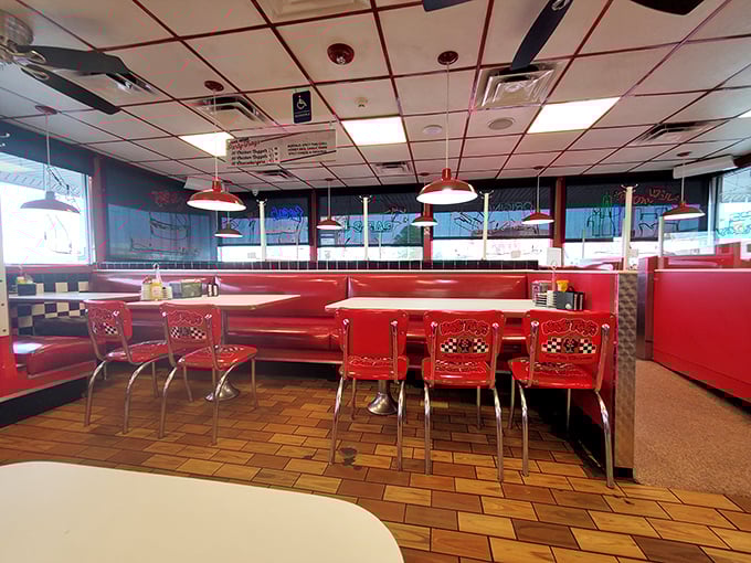 The dining area isn't designed by an Instagram influencer—it's authentically retro, where comfort trumps trendiness and conversations happen without hashtags.