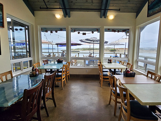 Dining with a million-dollar view that doesn't add a penny to your bill. Those windows frame the harbor like living paintings.