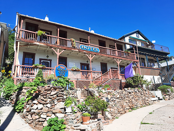 Ghost City Inn offers accommodations with a side of history, where the porch railings have supported both miners and modern-day visitors.
