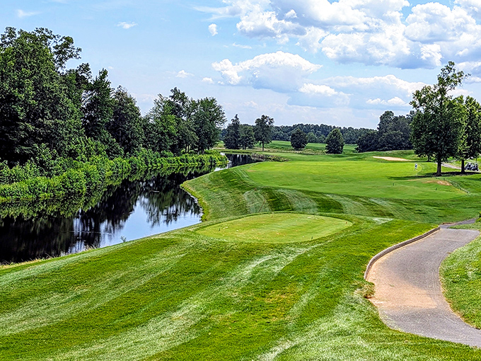 Perfectly manicured greens follow the natural contours of the land. Golf as it was meant to be played&mdash;with water features that double as artwork.