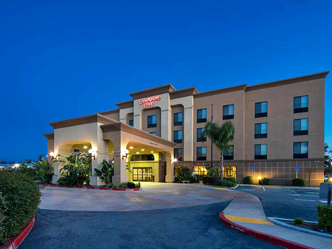 The Hampton Inn offers comfortable accommodations for visitors – because exploring Visalia's charms requires a good night's sleep and decent water pressure.