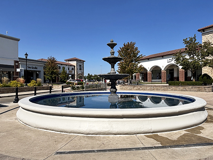 Jefferson Pointe's outdoor shopping center combines retail therapy with fresh air &ndash; no mall food court smell included.