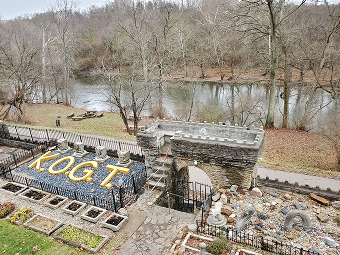 The Little Miami River flows past the castle grounds, a scenic moat that Mother Nature kindly provided without charging extra.