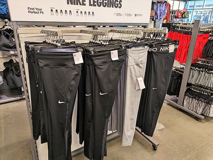Athletic wear that performs as well on your wallet as it does during workouts. These Nike leggings promise to stay up better than your New Year's fitness resolutions.