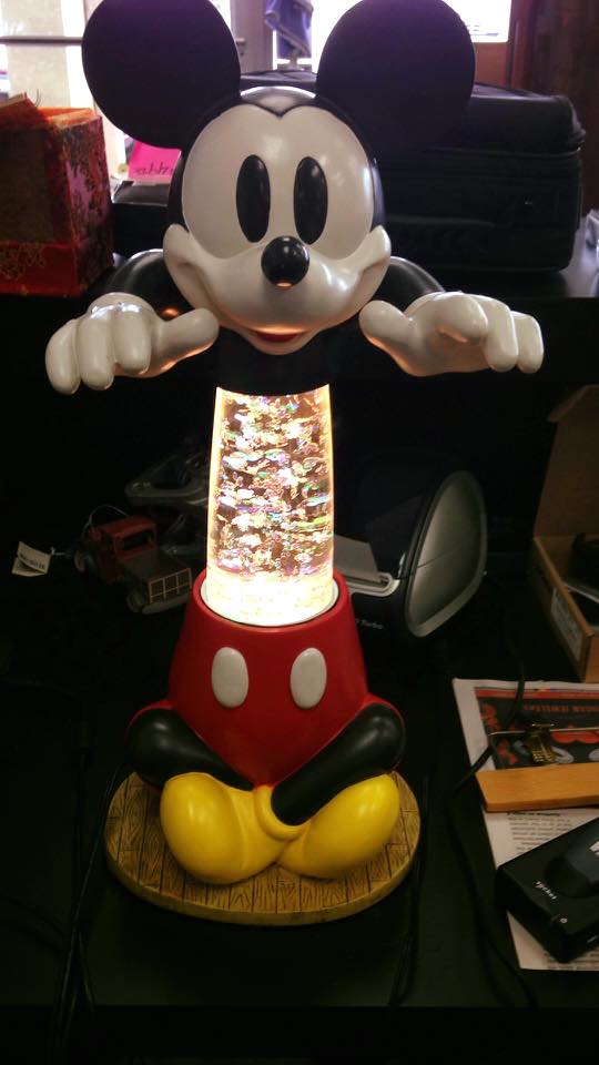 Mickey's not just a mouse, he's a mood-lighting maestro. Disney magic meets retro kitsch in this conversation-starting lamp.