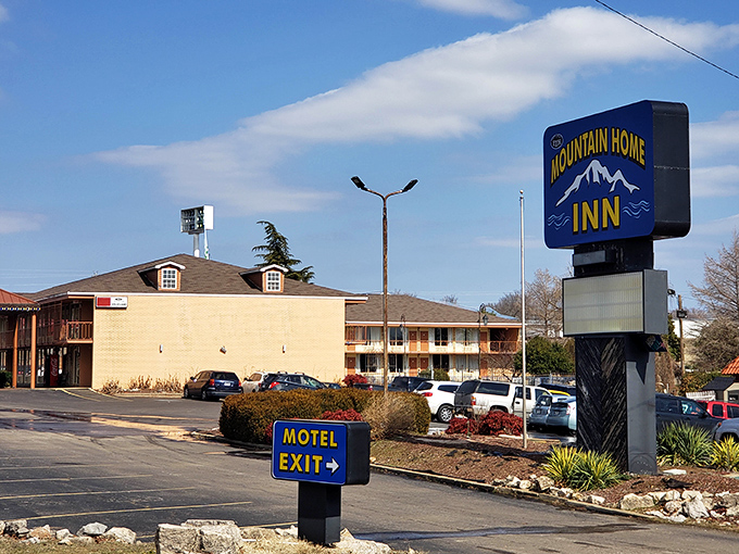 The Mountain Home Inn welcomes weary travelers with its no-nonsense approach to hospitality. Clean rooms, fair prices, zero pretension.