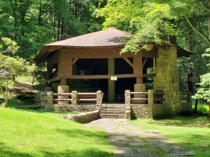 This pavilion offers shelter with a view&mdash;the perfect spot to enjoy a sandwich while contemplating absolutely nothing important.