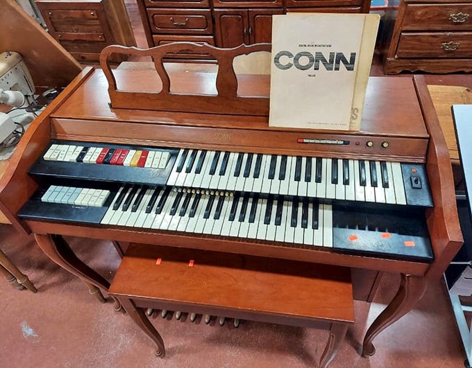 Keys to musical history! This vintage Conn organ isn't just furniture&mdash;it's a chance to bring classic sounds into your home for a song.