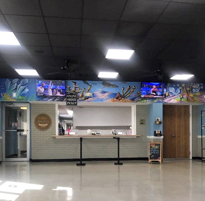 The pickup counter stands ready for seafood emergencies. When the craving hits and you need flounder stat, Captain Steve's has your back.