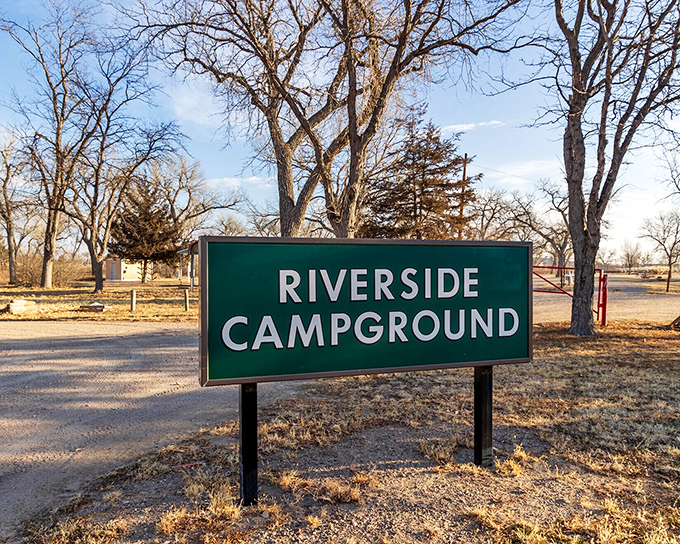 Riverside Campground welcomes visitors with no-nonsense Midwestern directness&mdash;exactly what you see is what you get.