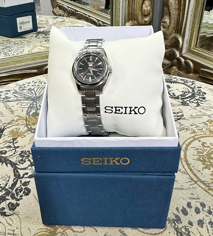 Time for luxury! This classic Seiko timepiece proves that sophisticated accessories don't always require a second mortgage.
