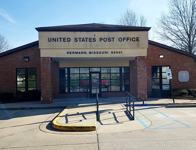 The post office might be the most modern building in town, yet still incorporates the brick elements that give Hermann its distinctive character.