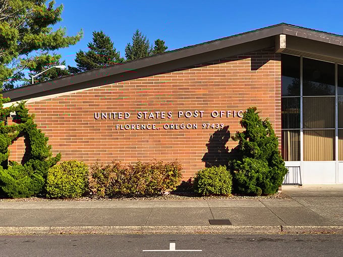 Even Florence's post office has that quintessential small-town charm that makes sending a postcard feel like a nostalgic ritual worth preserving. 