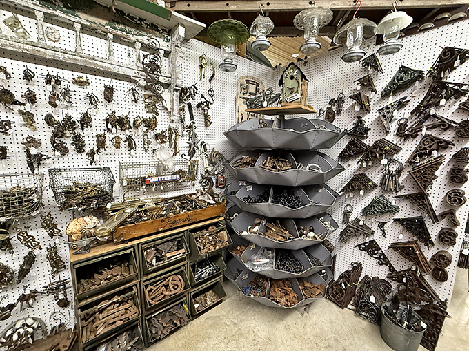 Hardware heaven! This wall of vintage doorknobs, hinges and tools would make any restoration enthusiast break their budget instantly.