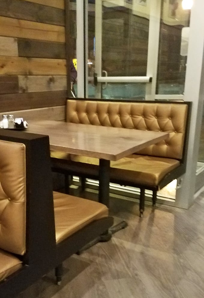 These cozy booths have witnessed countless first dates, family reunions, and the silent contemplation of whether to order seconds.