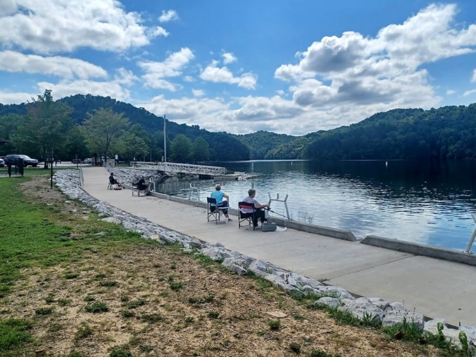 Front-row seats to tranquility. These lakeside benches offer the best show in town: watching clouds drift across Kentucky's bluest water.