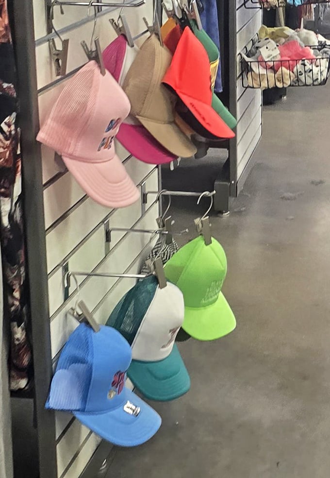 Hat heaven for every head! From sporty caps to sun protection, your cranium deserves fashion-forward coverage at backward prices.