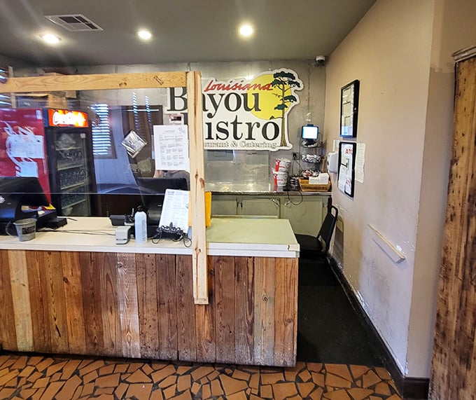 The order counter where friendly faces greet you and dreams of po'boys and burgers become delicious reality within minutes.