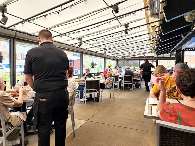 The patio seating offers Columbus sunshine with your comfort food&mdash;because vitamin D makes everything taste better, even perfection.