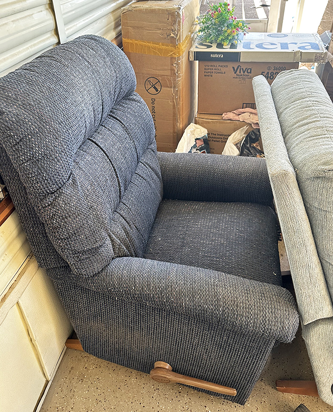 The recliner of your dreams, nestled among its comfy cousins. Just imagine the naps that await its new owner!