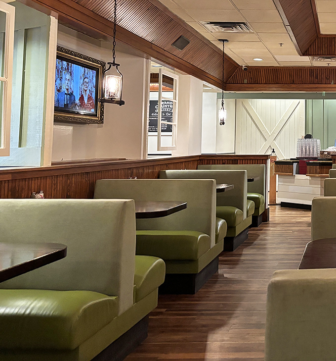 Mint-green booths line the dining area&mdash;comfortable seating that encourages you to settle in for the long, delicious haul.