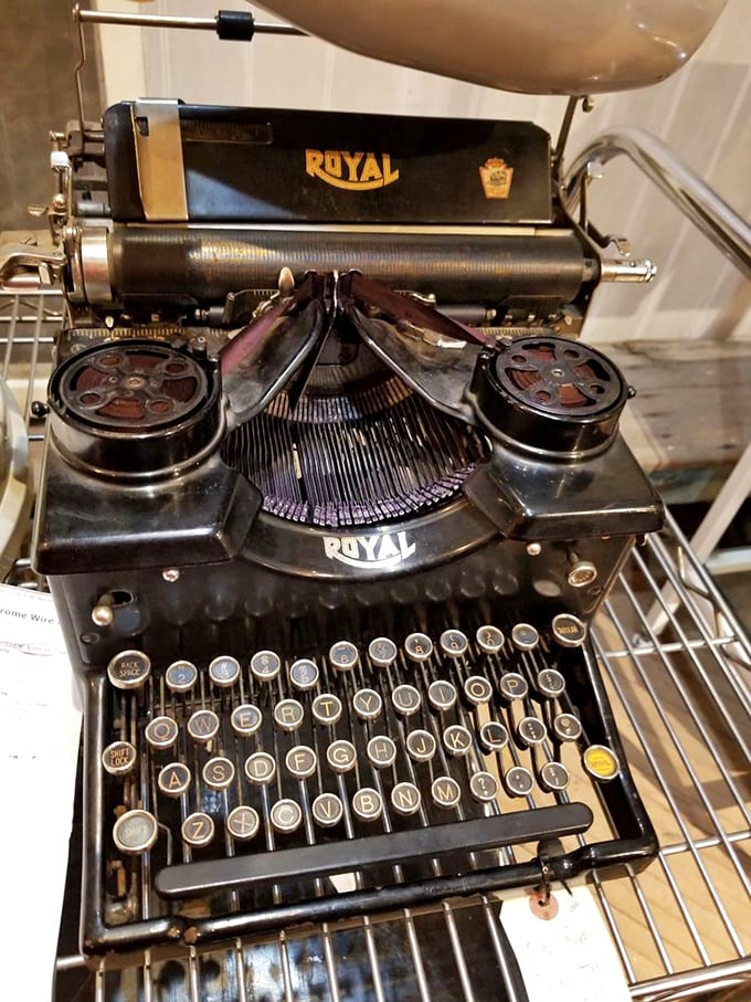 This Royal typewriter once clacked out someone's great American novel&mdash;or at least their strongly worded letter to the editor.