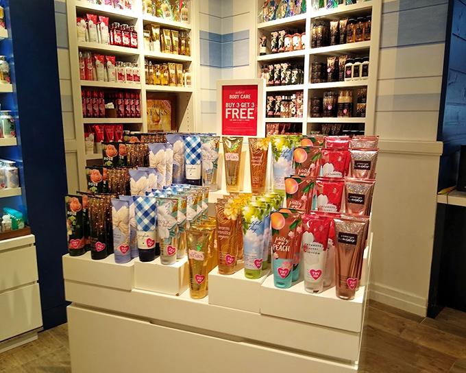 Bath & Body Works: where "just stopping in for one thing" becomes an aromatic adventure ending with a bagful of seasonal scents.