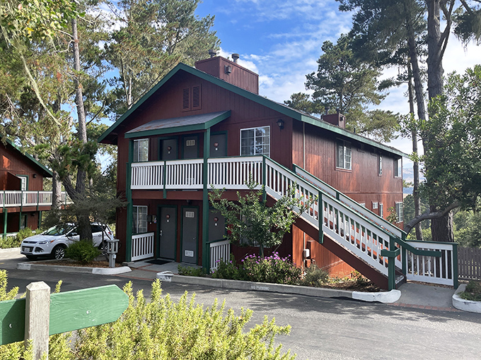 Cambria Pines Lodge nestles among the trees like it grew there naturally. Rustic comfort without sacrificing your need for decent Wi-Fi.