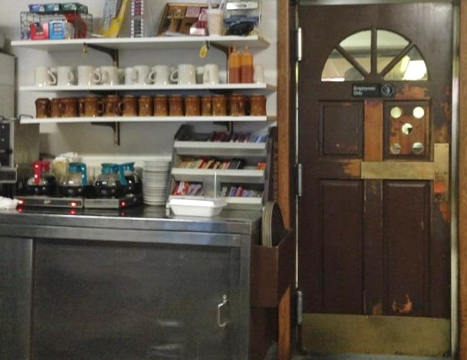 Behind this unassuming setup lies the command center for some serious breakfast magic.