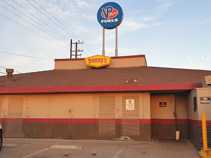 This Denny's might be the least pretentious dining establishment in California, yet somehow feels like the perfect road trip pit stop.