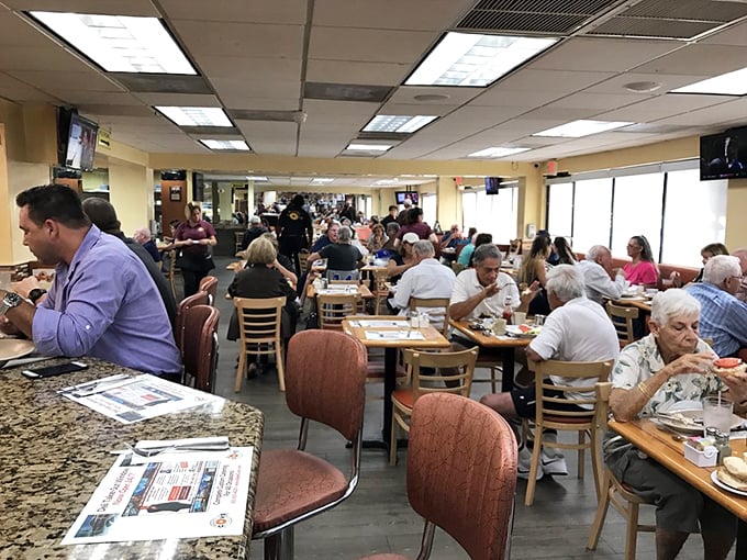 A full house is the best review &ndash; locals know where to find authentic deli fare without boarding a flight to Manhattan. 