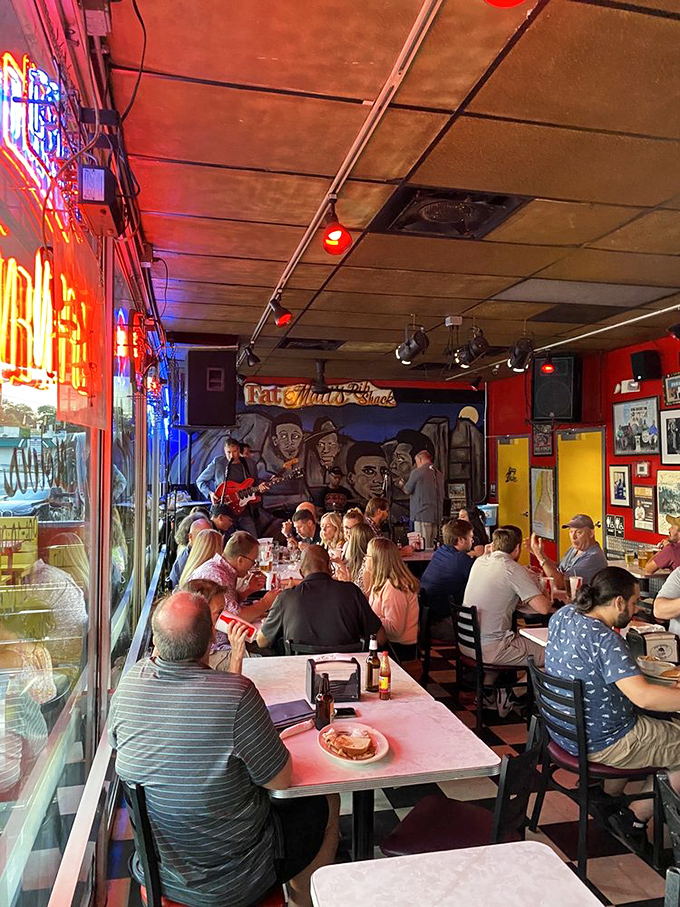 Live music and barbecue—a pairing so perfect it makes wine and cheese look like amateurs in the culinary matchmaking game.