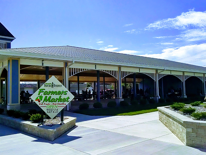 The Farmers Market pavilion transforms into a community gathering spot where "Eat Fresh, Eat Healthy" isn't just a slogan &ndash; it's the Upper Peninsula way.
