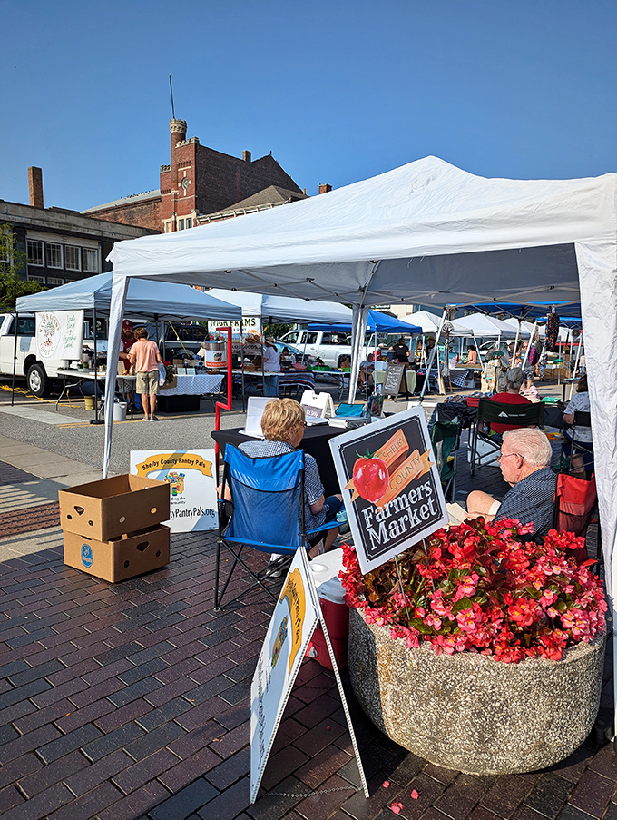 The Farmers Market transforms parking spaces into a food lover's paradise, where "locally sourced" isn't a trend&mdash;it's tradition.