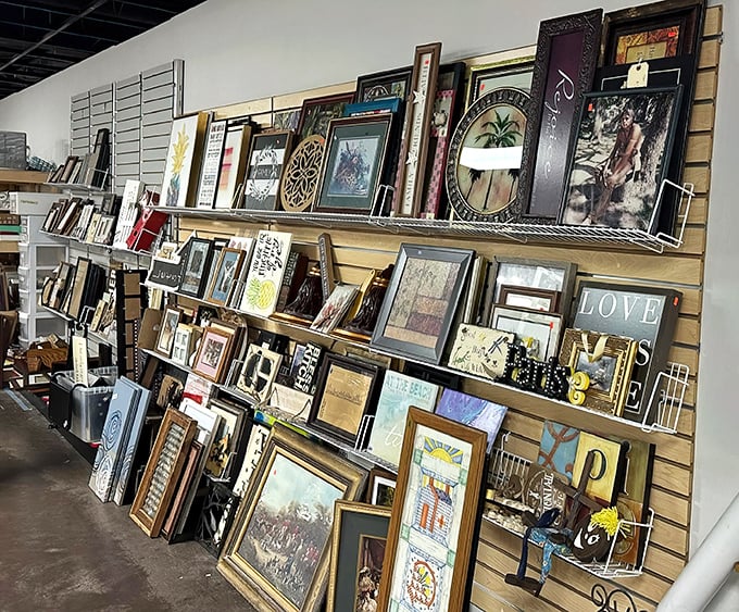 Wall art for every taste&mdash;from inspirational quotes to landscapes that transport you somewhere else while keeping your wallet firmly in Missouri.
