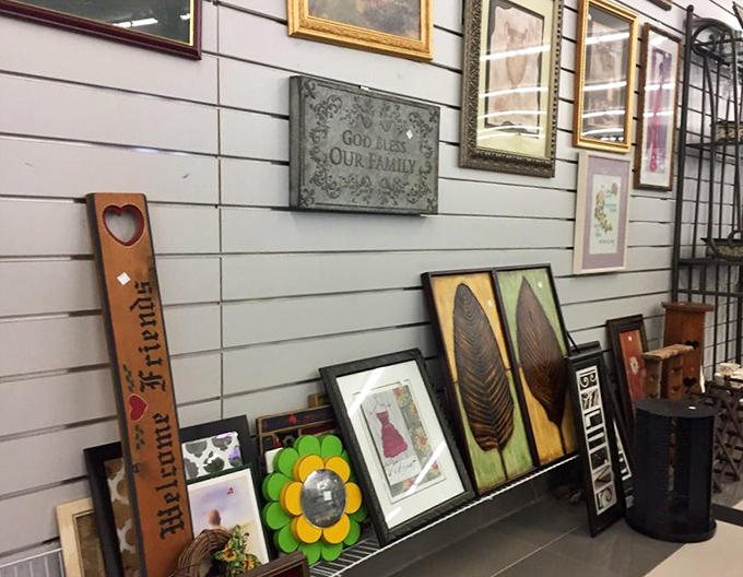 Wall art waiting for its close-up&mdash;from inspirational quotes to landscapes that might have hung in your grandmother's hallway.