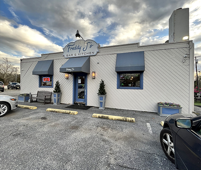 Freddy J's isn't just a restaurant&mdash;it's the town's living room. Where everybody might not know your name yet, but they'll certainly remember it.