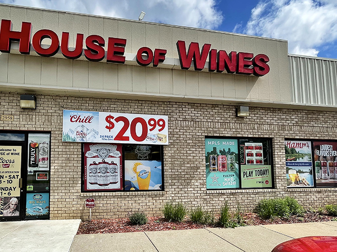 House of Wines proves you don't need to be in Napa to enjoy a decent cabernet&mdash;though the Mississippi Valley views might actually be better.