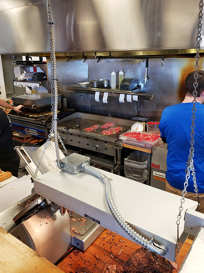 The beating heart of Ioannoni's &ndash; a well-seasoned grill where thin-sliced beef transforms from ordinary to extraordinary before your eyes.