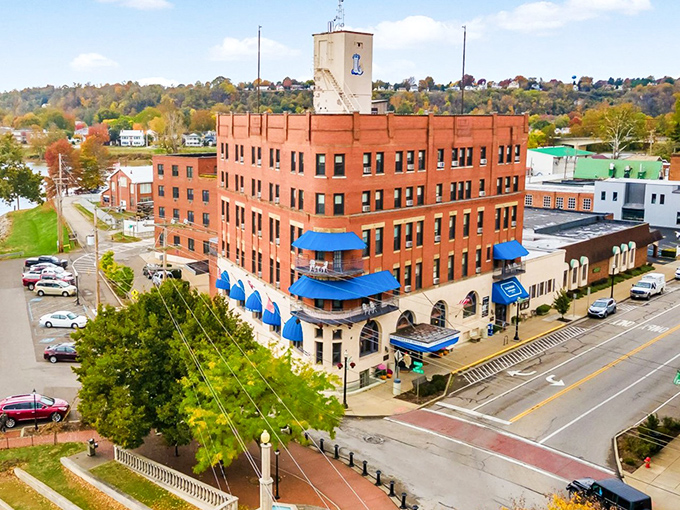 The Lafayette Hotel stands proudly on the riverfront, offering rooms with a view and a healthy dose of historical swagger. 