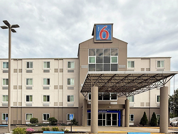 Budget-friendly lodging options mean spending more on Portsmouth's excellent restaurants and saving less for the pillow.