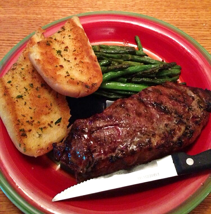 This steak and sides plate proves Eadie's isn't just about seafood &ndash; they're equal opportunity comfort food providers for land and sea enthusiasts alike.