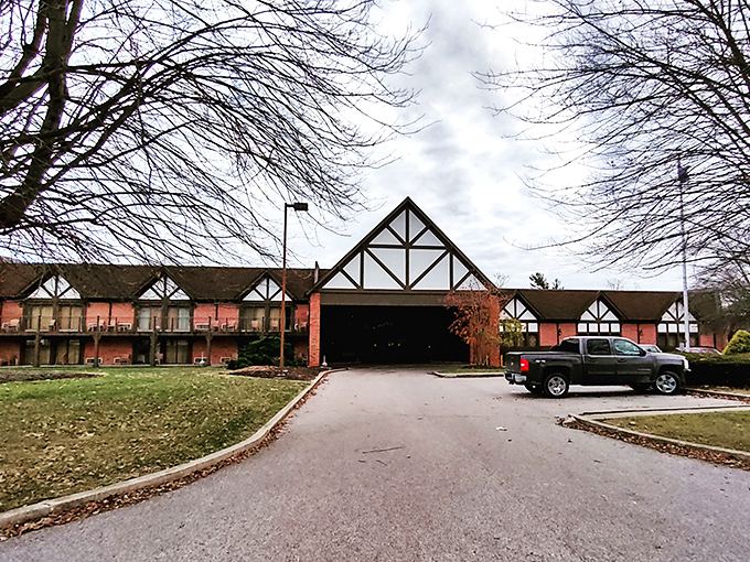 The Ogle Haus Inn looks like it's waiting for a busload of tourists who've had enough of big-city prices and tiny hotel rooms.