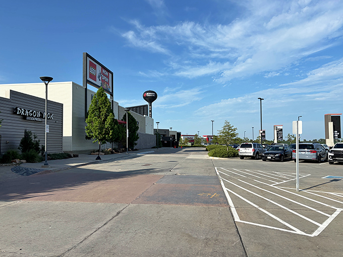 The expansive parking area hints at Nebraska Crossing's popularity&mdash;arrive early or embrace the character-building walk from the back row.