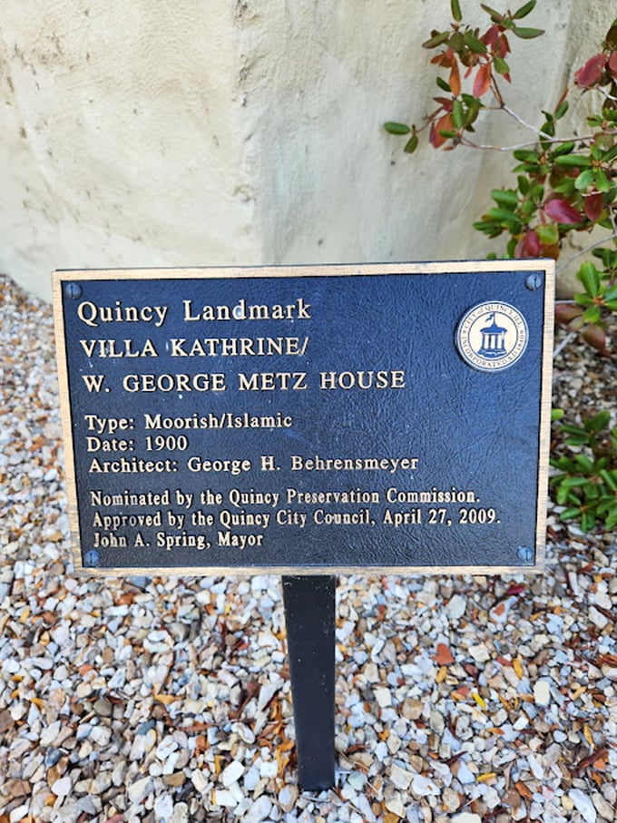 This plaque confirms you haven't lost your mind&mdash;it really is a Moorish palace in Quincy, Illinois, built in 1900.