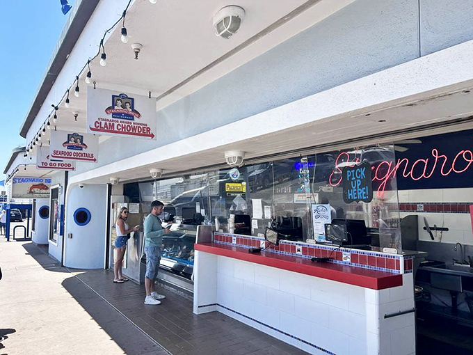 The walk-up counter offers a casual alternative for those who want their seafood fix without the wait&mdash;because sometimes hunger trumps patience.